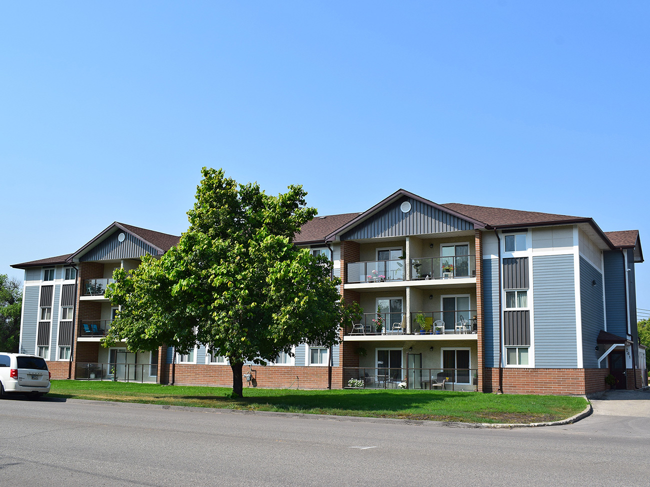 Gallery – Number One Broadway Place